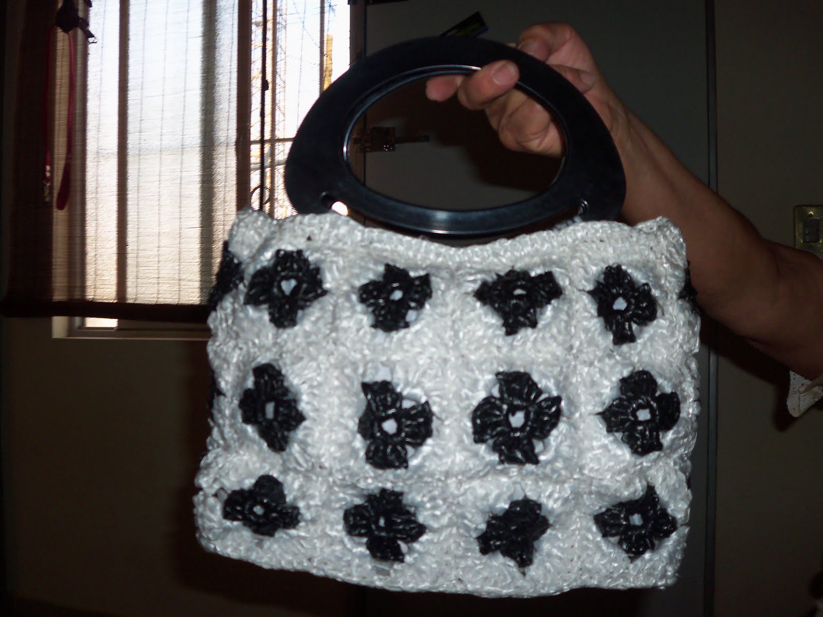 Tejido con Sharis : Bolsas tejidas con rafia