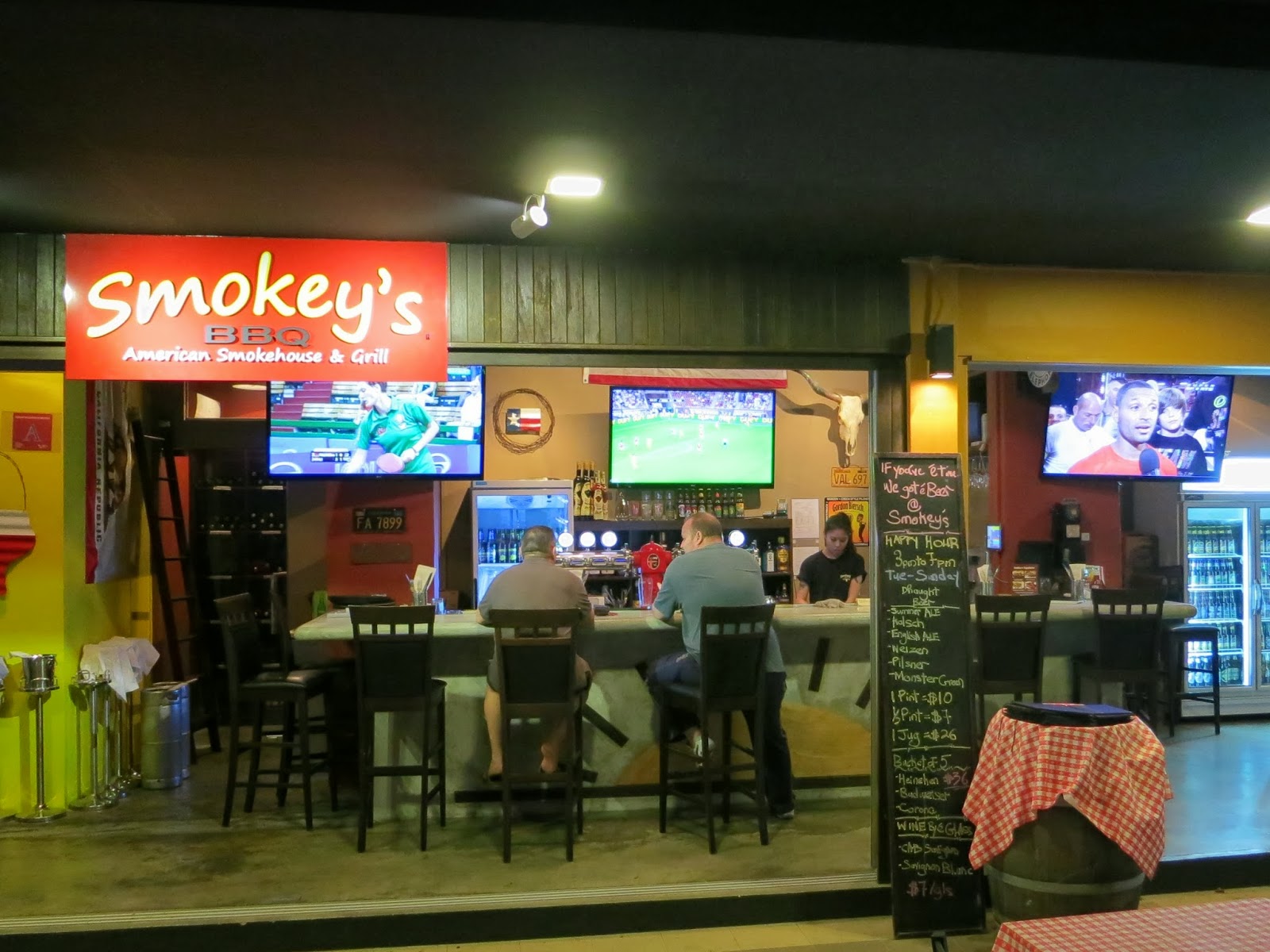 PinkyPiggu: Smokey's BBQ American Steakhouse & Grill @ Sunset Way ~ $1 ...