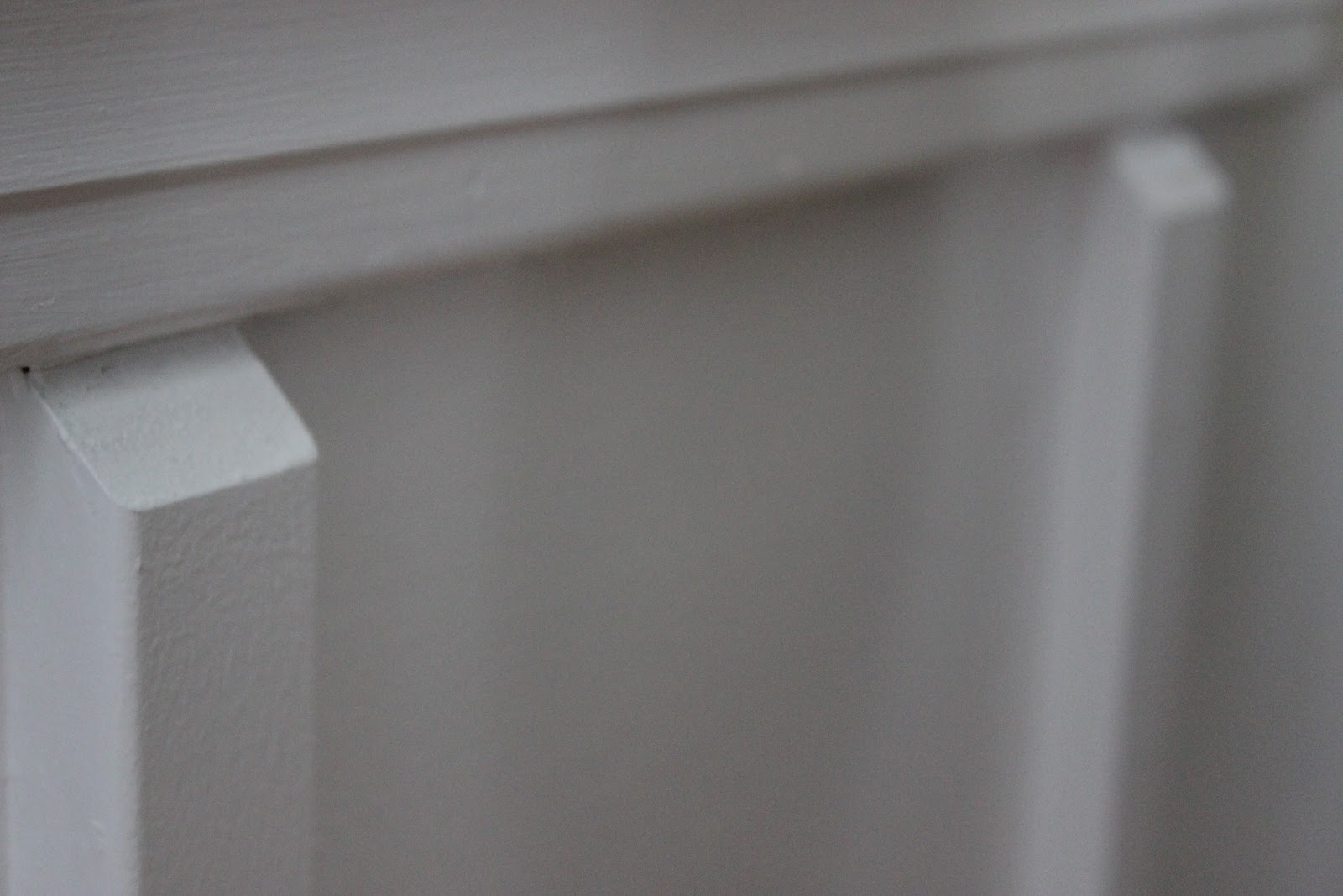 Naptime Novelties: Board and Batten: a Tutorial