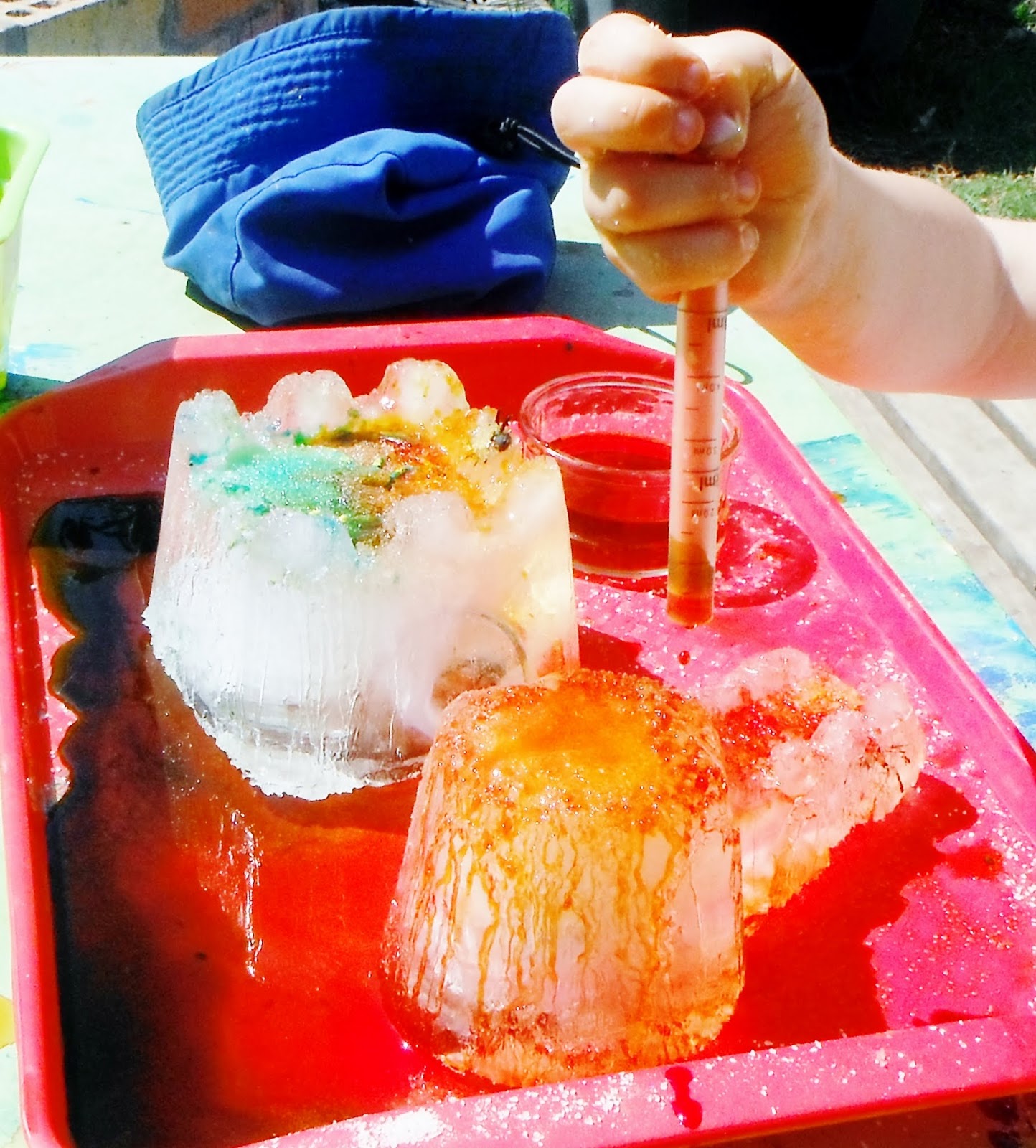 Adventures at home with Mum: Ice & Salt Reactions - Halloween Theme