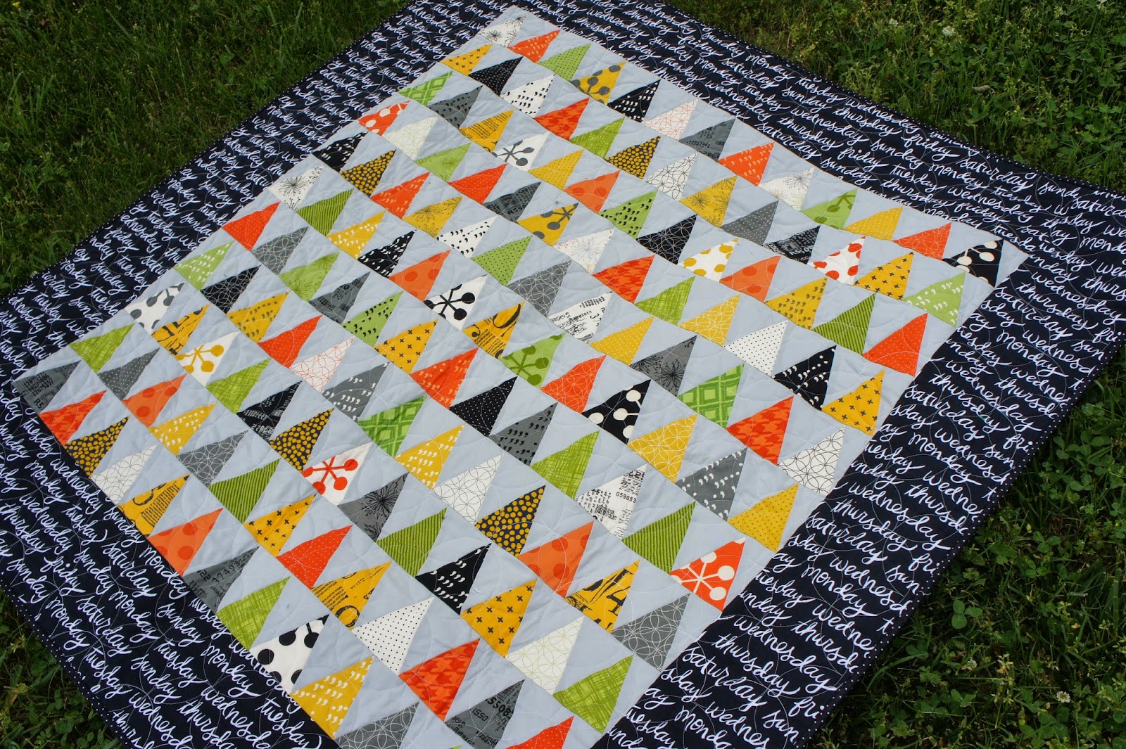 Tracy's Bits N Pieces: Comma Wedge Quilt Complete!