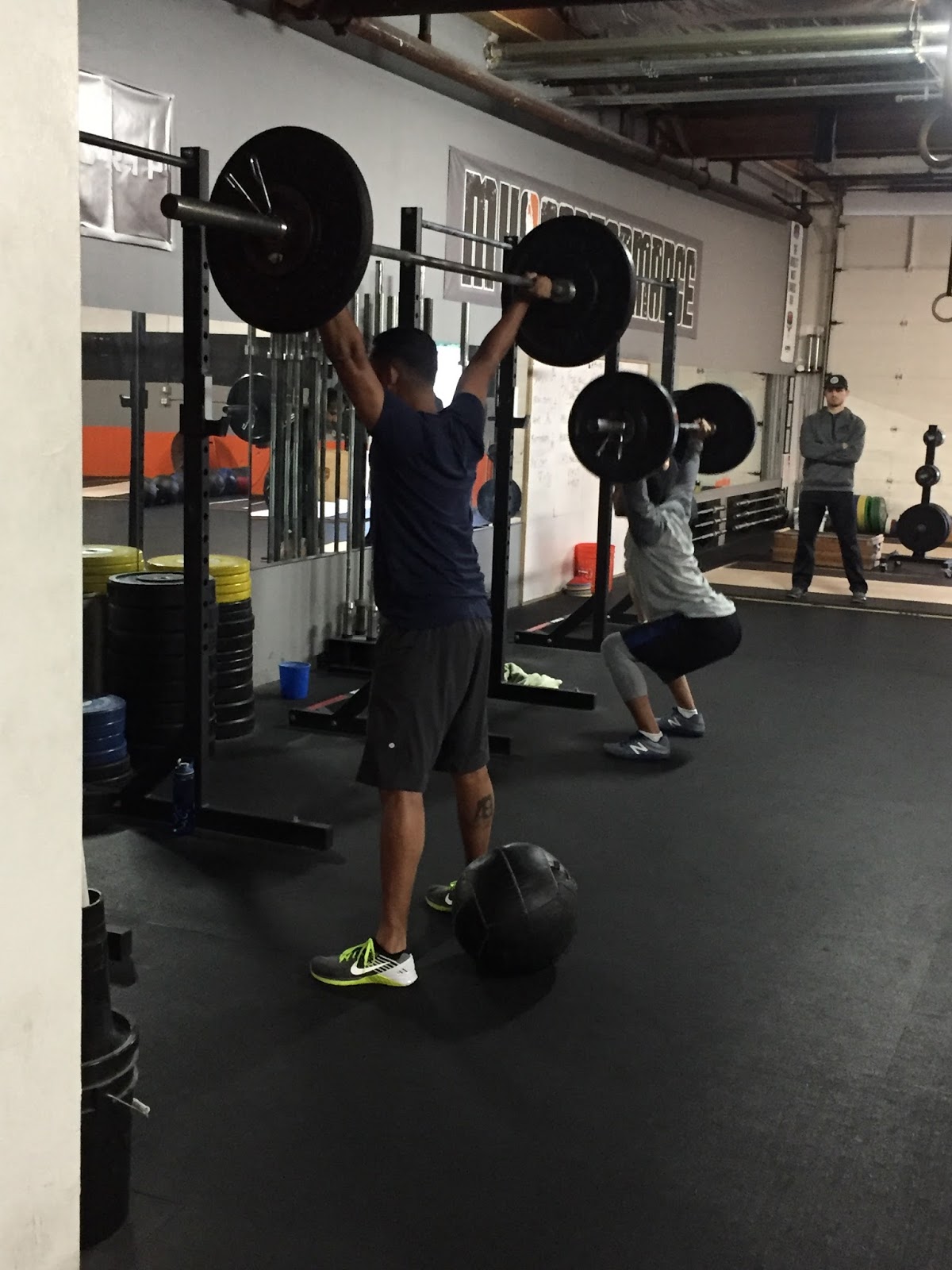 CROSSFIT MYO: 5.17 17 Death by Burpee Med Ball Over the Shoulder