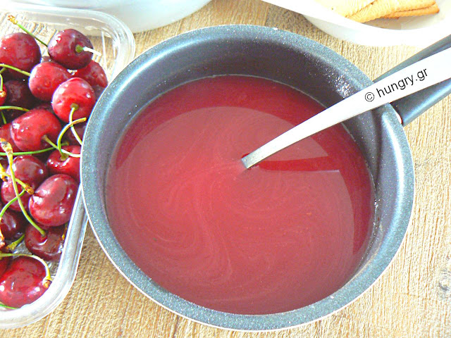 Kitchen Stories: Cherry Jelly Dessert