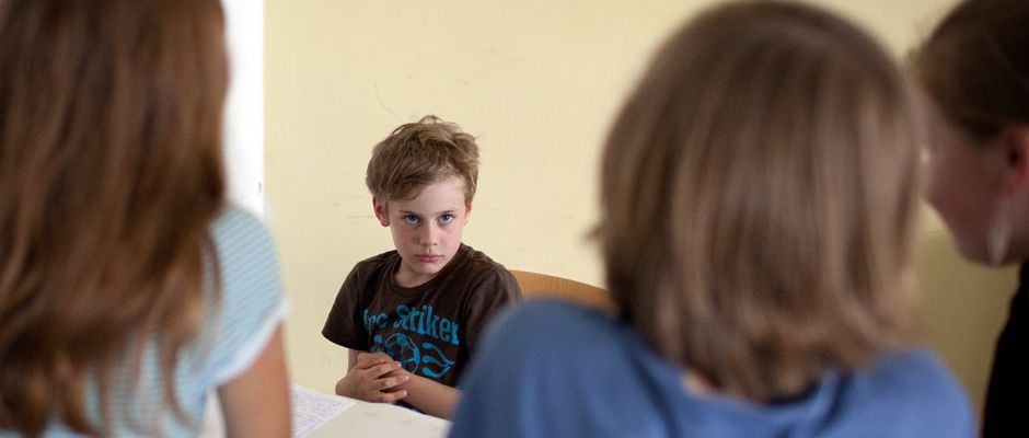 Schule Schweiz: Alle gegen den Streber