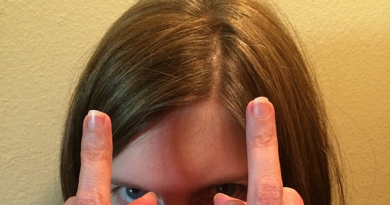 noodleroux: In which I flip the double bird during a business meeting.