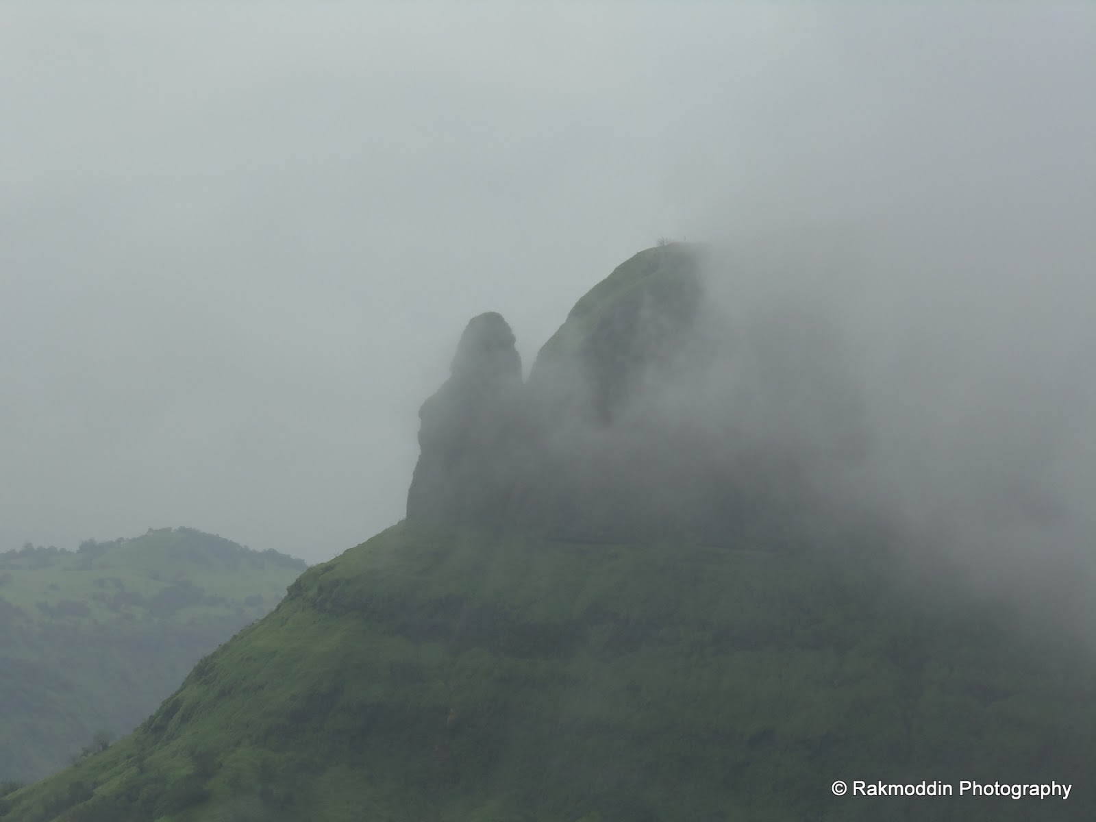 Lord Point - A Scenic Point in Matheran Hill Station - Rakmoddin's ...