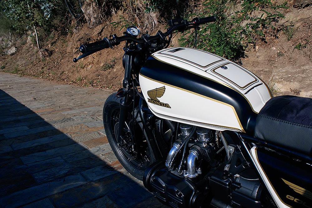 biker excalibur II: HONDA GL1100 Goldwing by Tarmac custom motorcycles