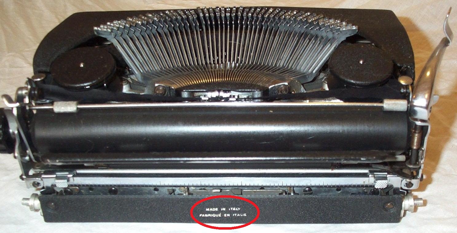 oz.Typewriter: The Invicta Portable Typewriter