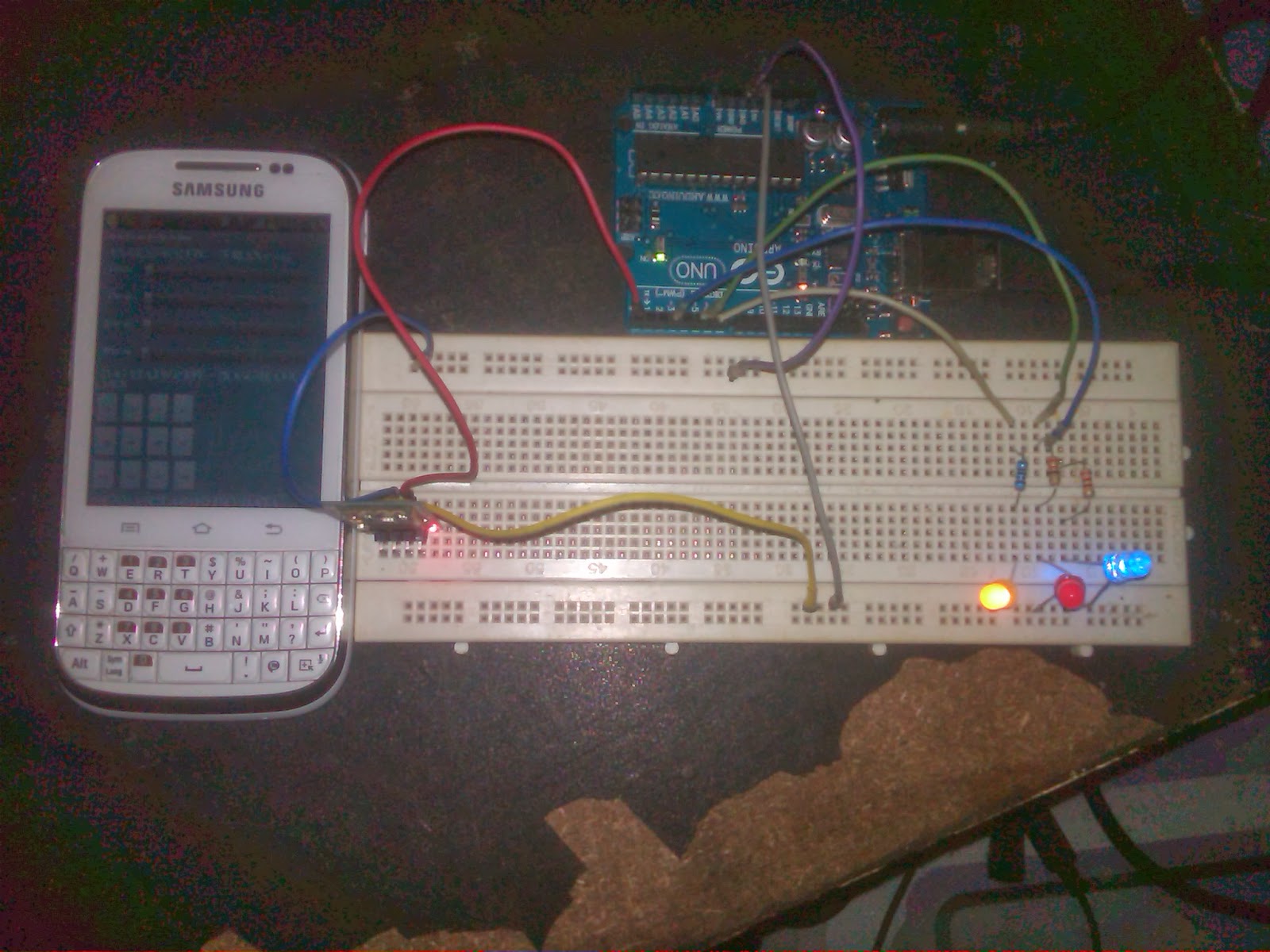 TEKNIK-ANTARMUKA: TUTORIAL KONTROL LAMPU LED MENGGUNAKAN ARDUINO SECARA ...
