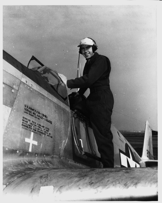 Test & Research Pilots, Flight Test Engineers: Robert 'Bob' G.Chilton ...