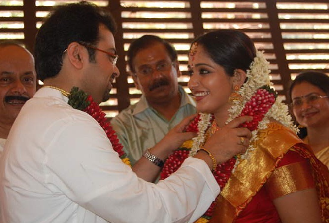 Kavya Madhavan Marriage Photos ~ Imagesforall