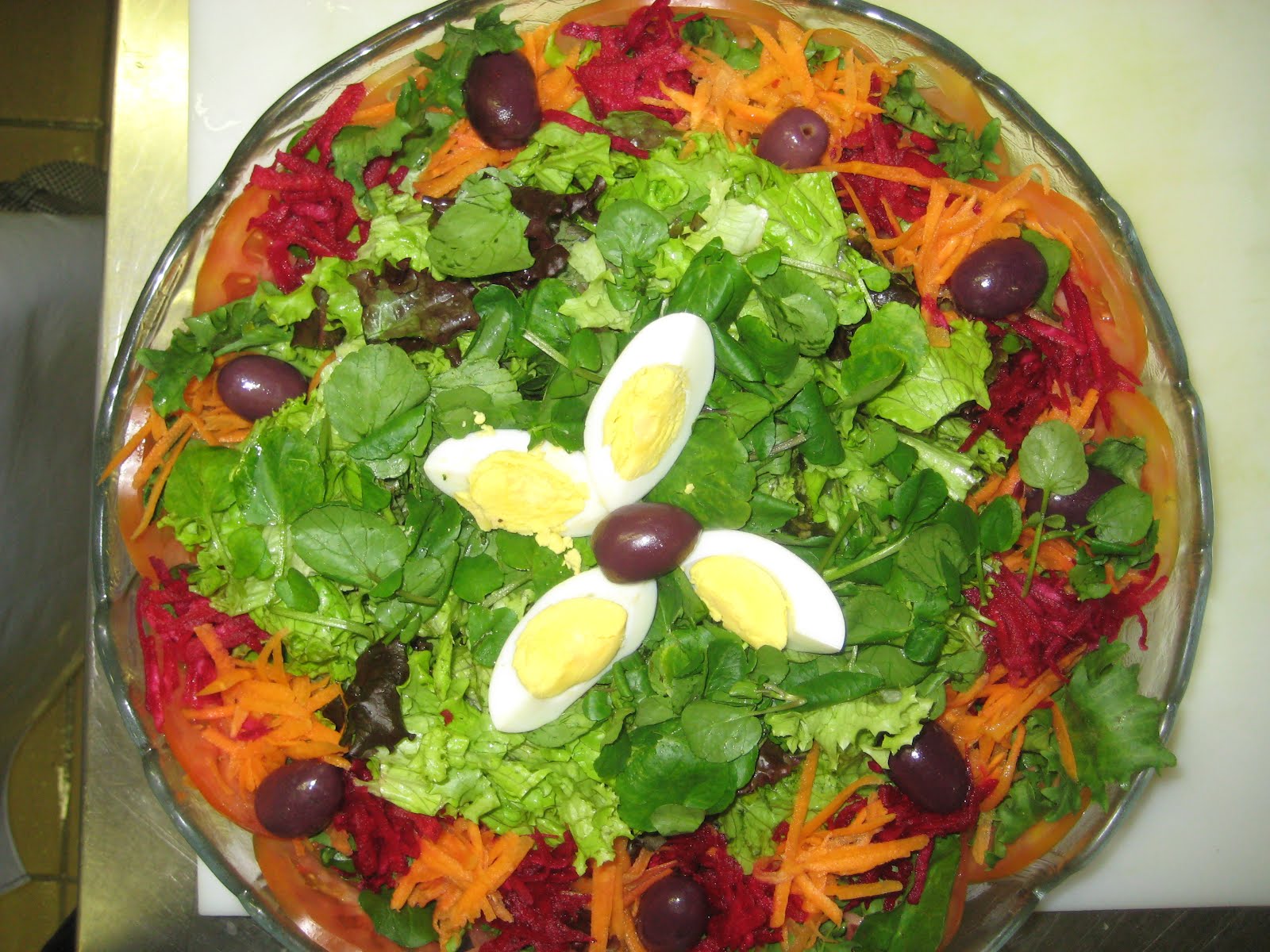 PERSONAL CHEF NATASHA LUND: SALADAS À MODA BRASILEIRA