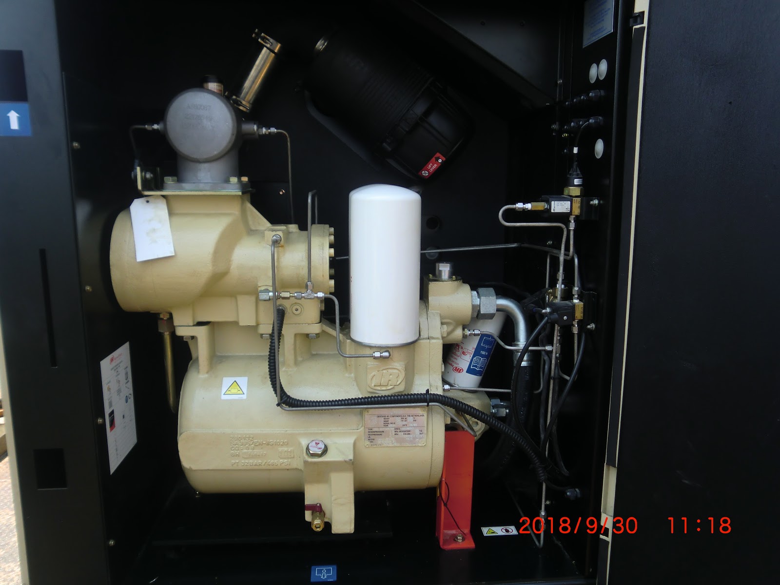 Prinsip Kerja dan bagian - bagian dari Screw Air Compressor