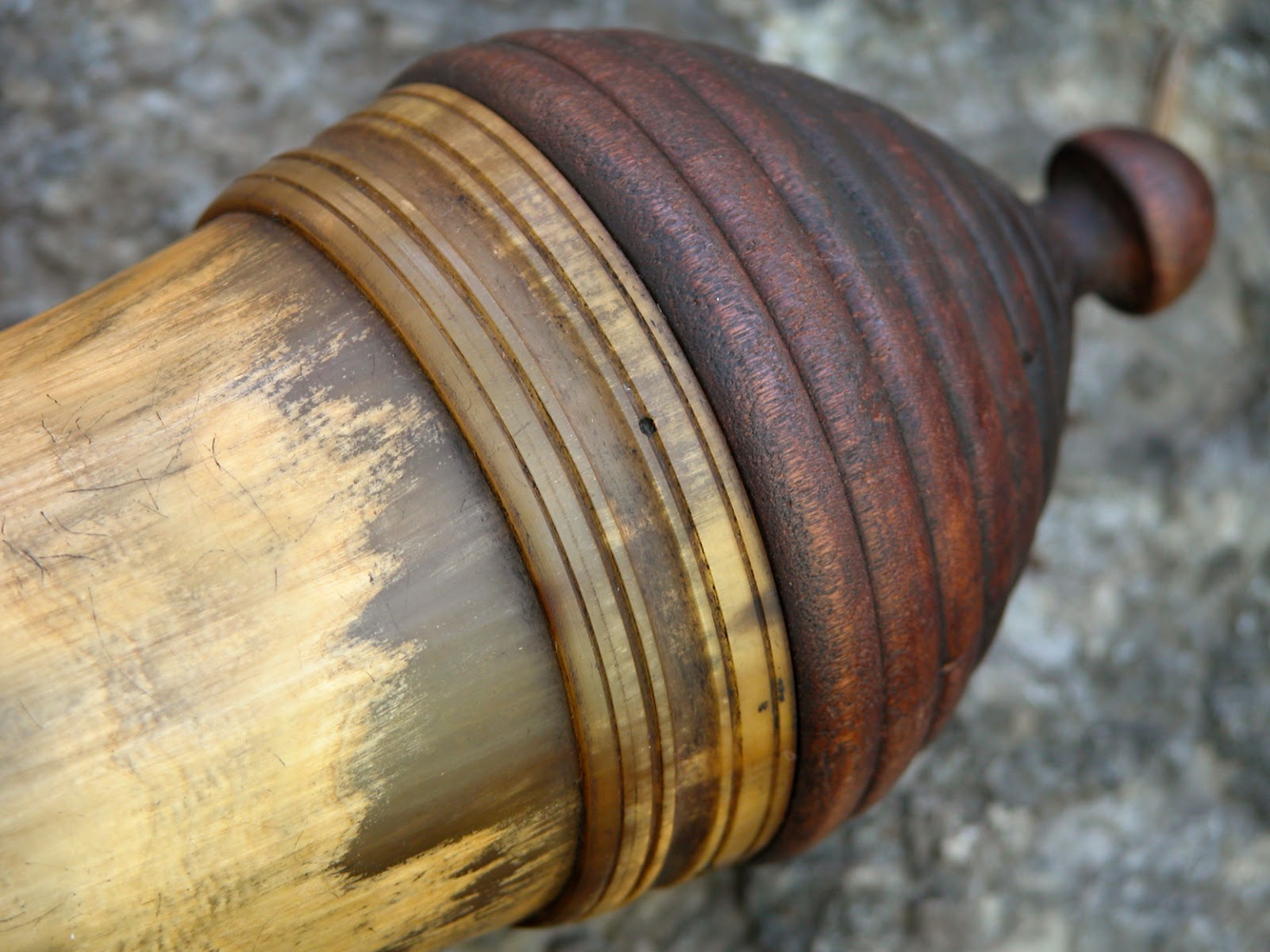 Contemporary Makers: Banded Powder Horn by Bruce Horne