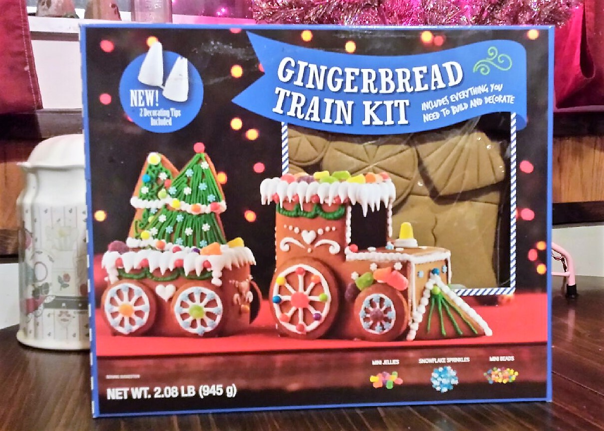 Rusty2rusty's Chatter: Building A Gingerbread Train