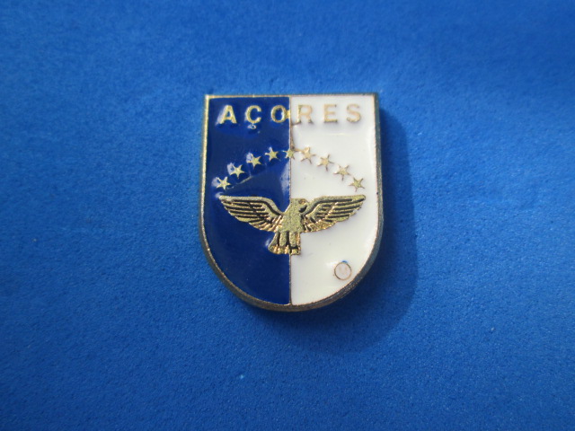 PINS DO JOAO: Escudo dos Açores - Portugal