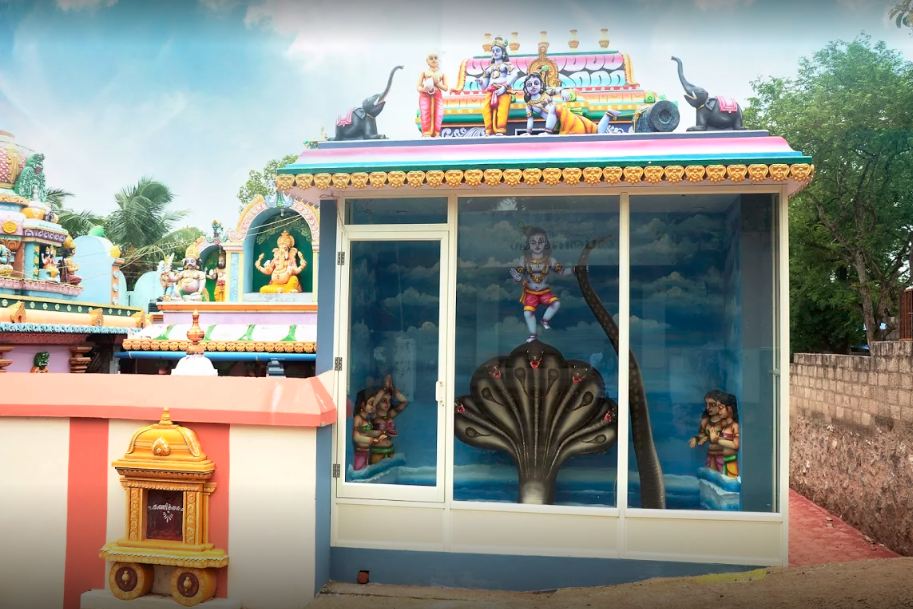 Tamilnadu Tourism: Karavilagam Krishna Temple, Marthandam, Kanyakumari