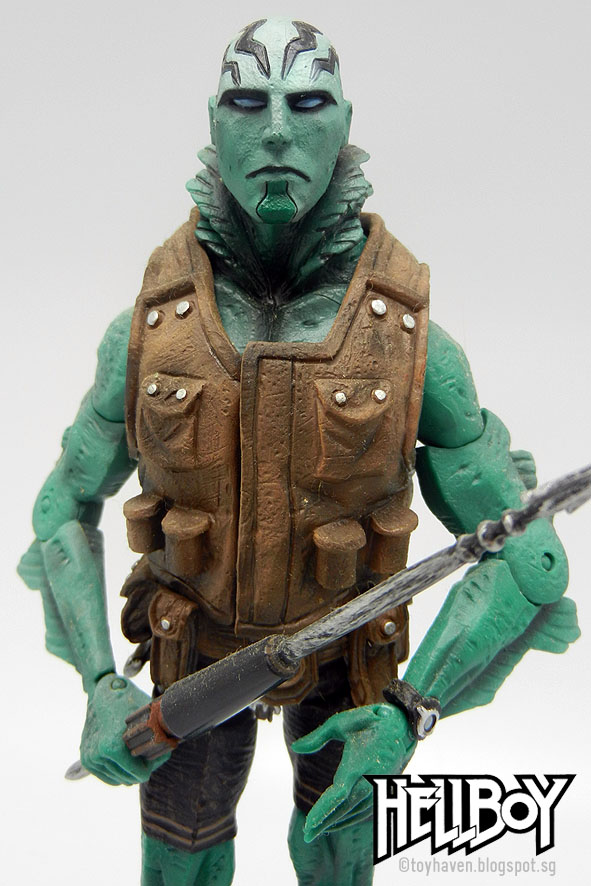 toyhaven: Mezco Toyz 2007 Comic Con Exclusive Abe Sapien 7-inch Action ...