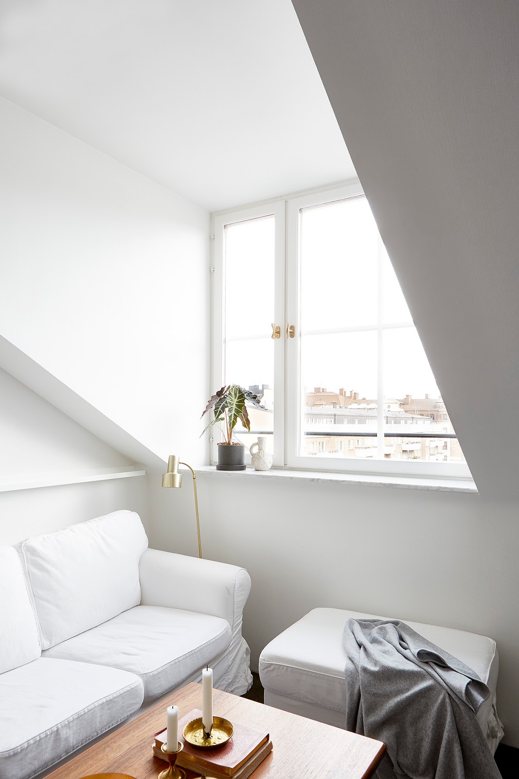 Small stylish attic studio in Stockholm - Daily Dream Decor
