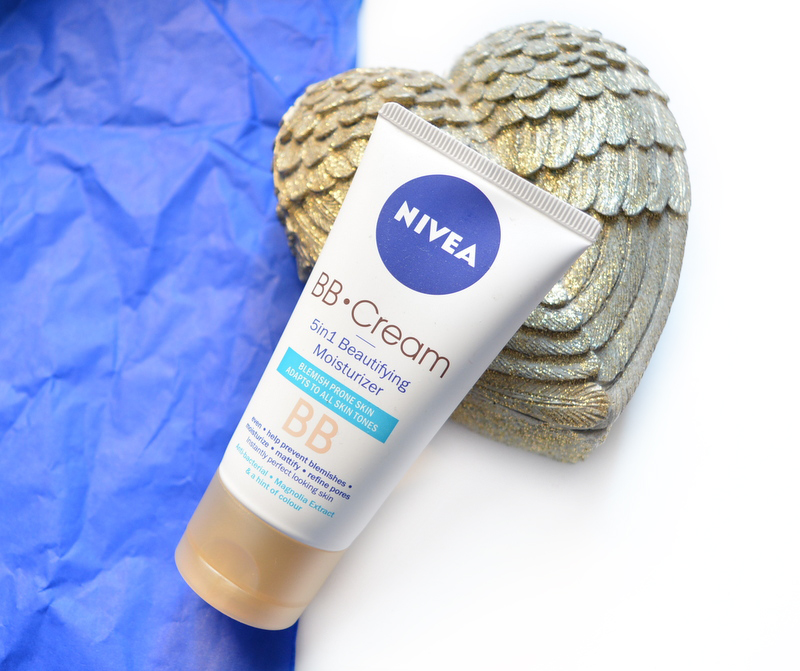 Nivea BB Cream 5 in 1 Beautifying Moisturiser (for blemish prone skin ...