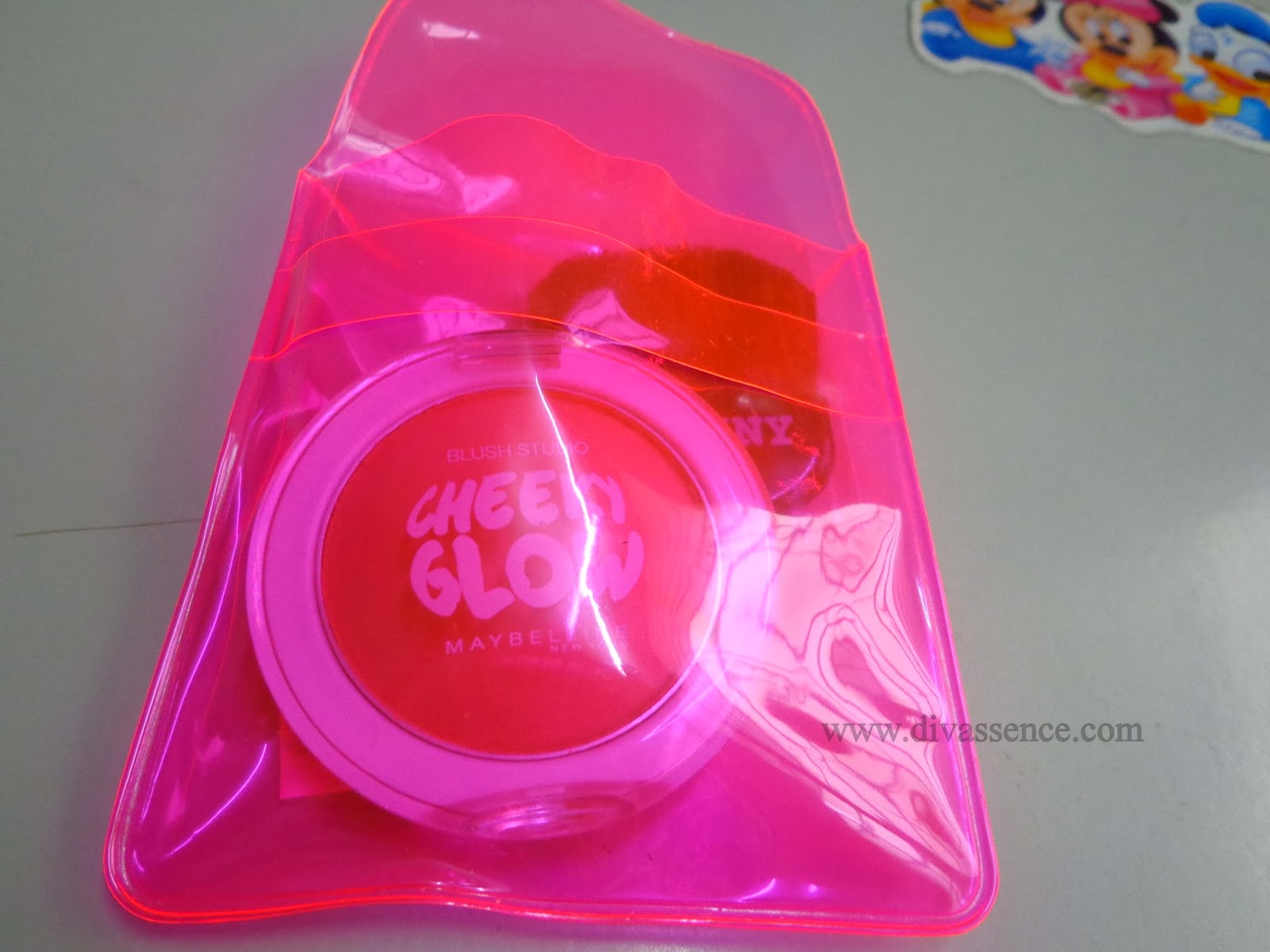 Maybelline Cheeky Glow Blush in Fresh Coral: Review/Swatches | Divassence!