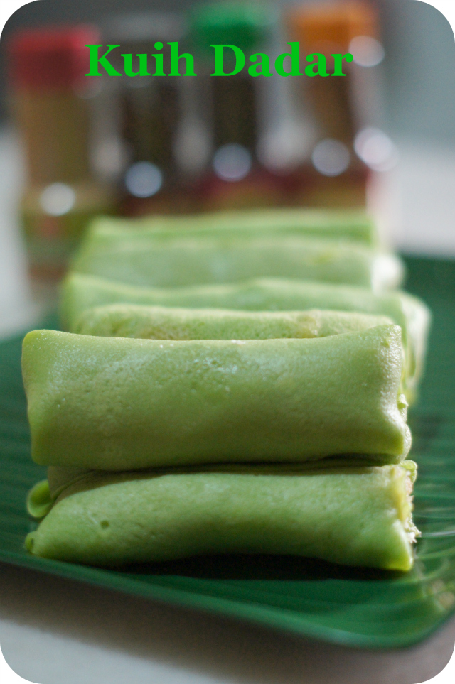Small Small Baker: Aspiring Bakers #12: Traditional Kueh (October 2011 ...