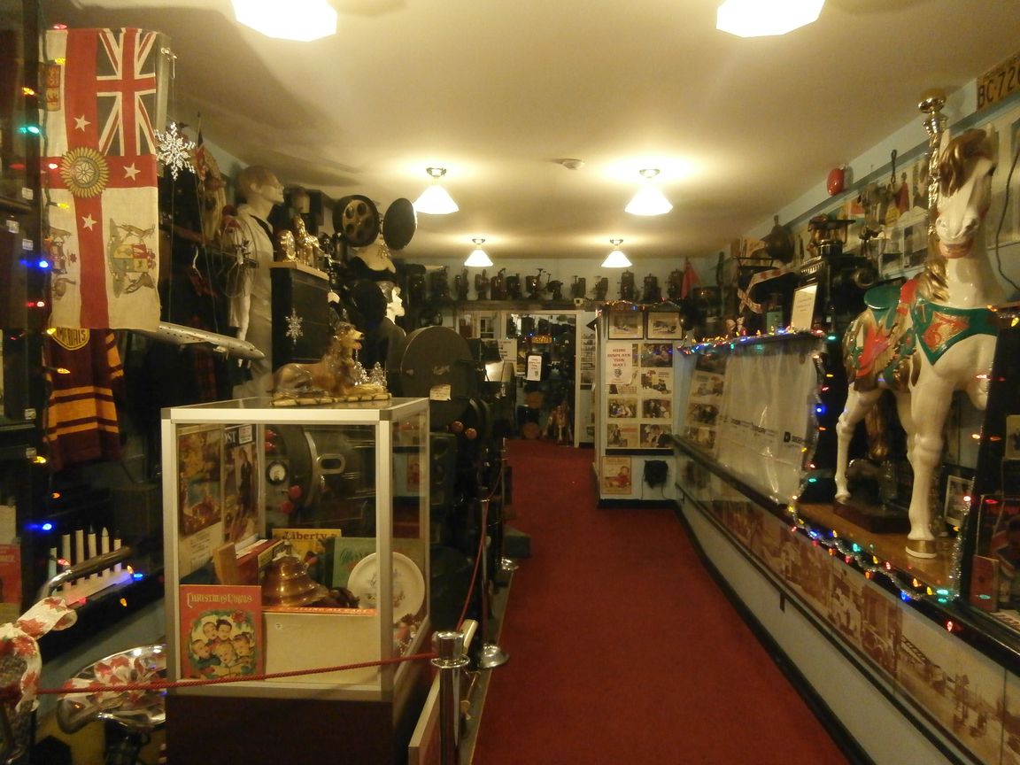 Mark Bellis: Highlands Cinemas, Kinmount Ontario