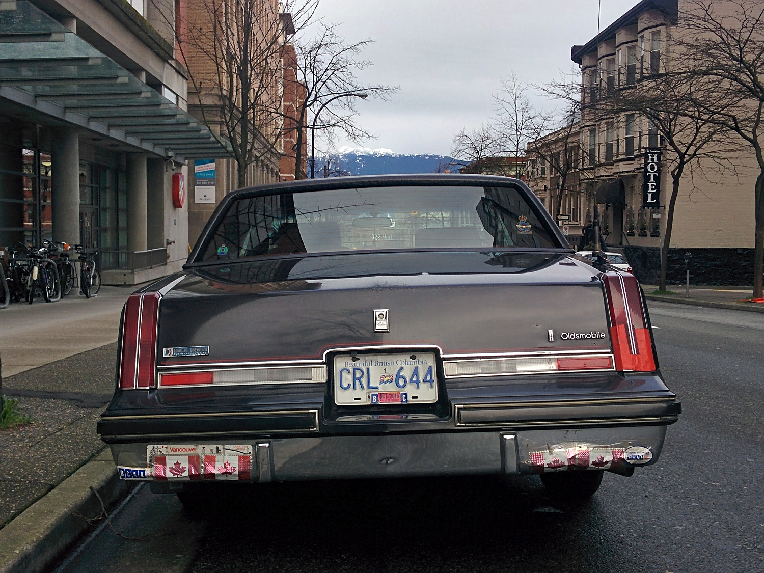 Old Parked Cars Vancouver: Cutlass