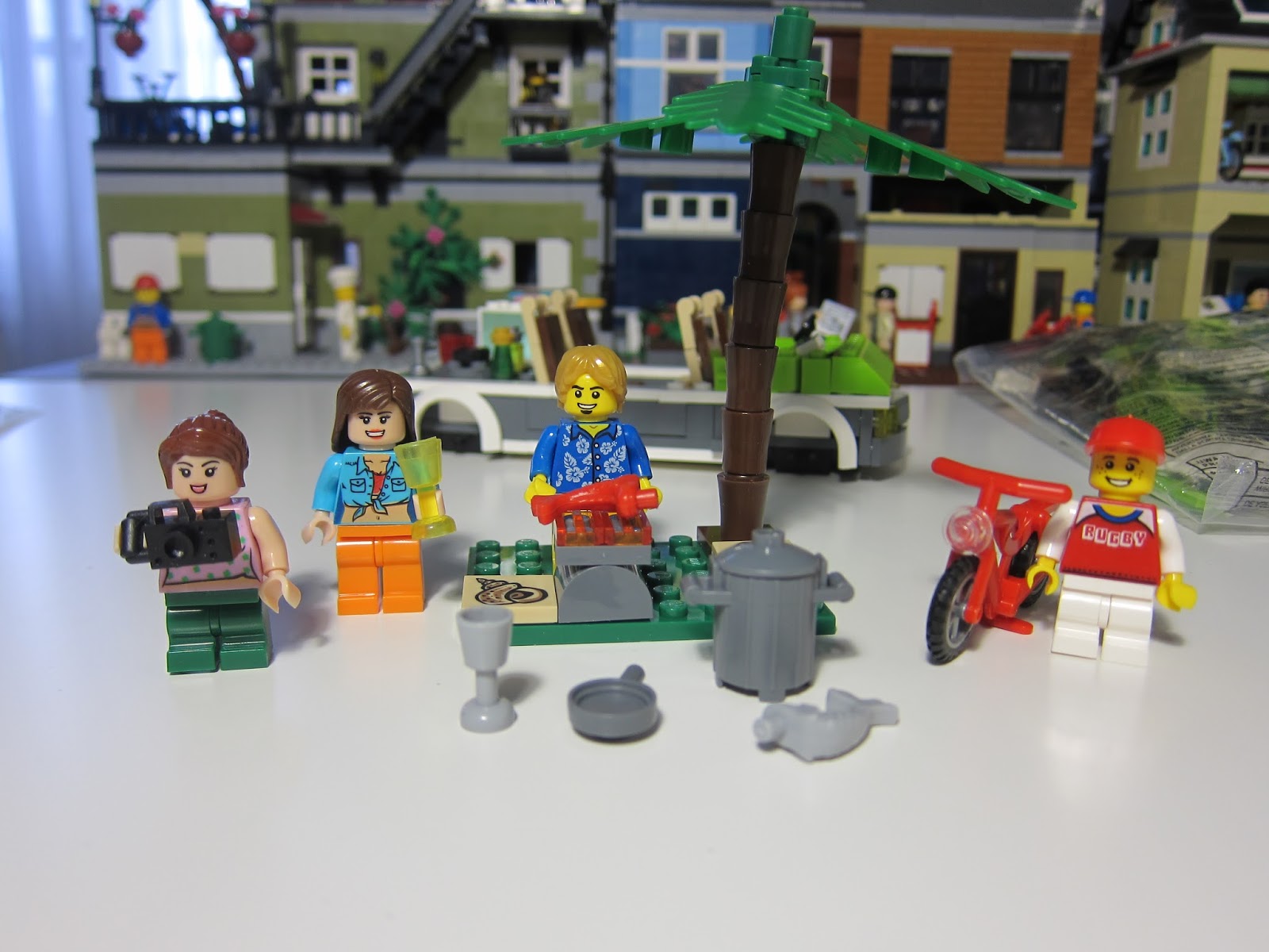 It's Not Lego: Enlighten 1120 Not Lego Camper Truck Set Review