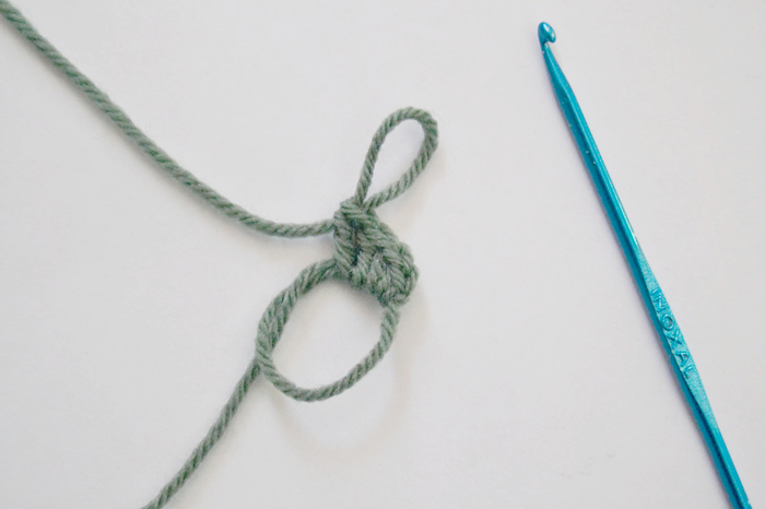 Tina's handicraft : two-color spiral in double crochet