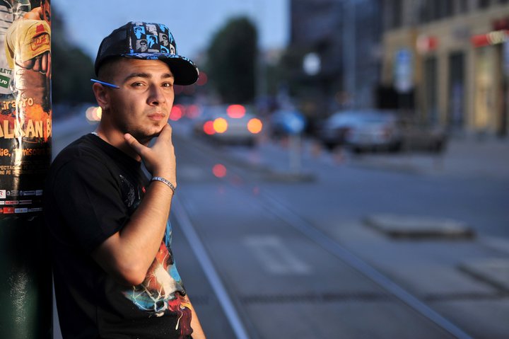 Muzica usoara, Muzica straina, Muzica romaneasca: NANE - LA PIEPT ...