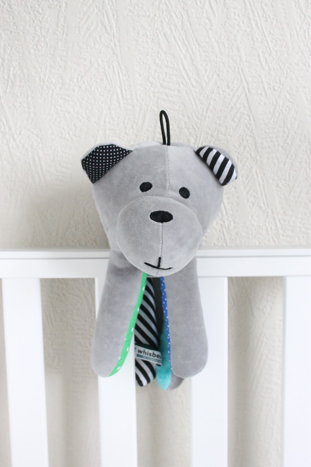 Whisbear - The Humming Bear Review and Giveaway | Alex Gladwin Blog