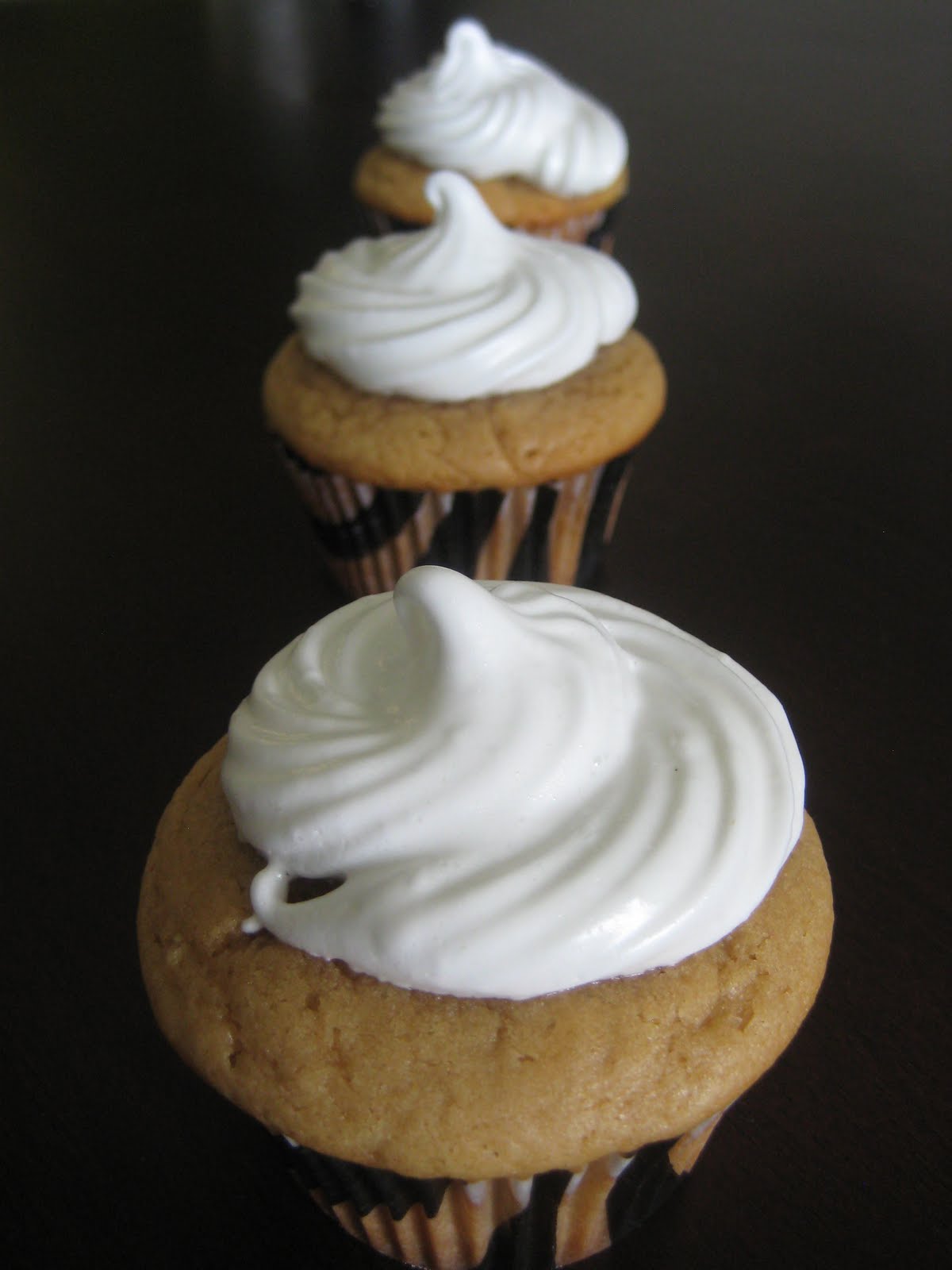 The Cupcake Avenger: Fluffernutter Cupcakes