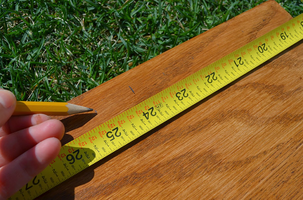 DIY Wooden Ruler Growth Chart - DIY Huntress