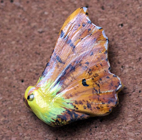 Hachiware Art: More fake moths