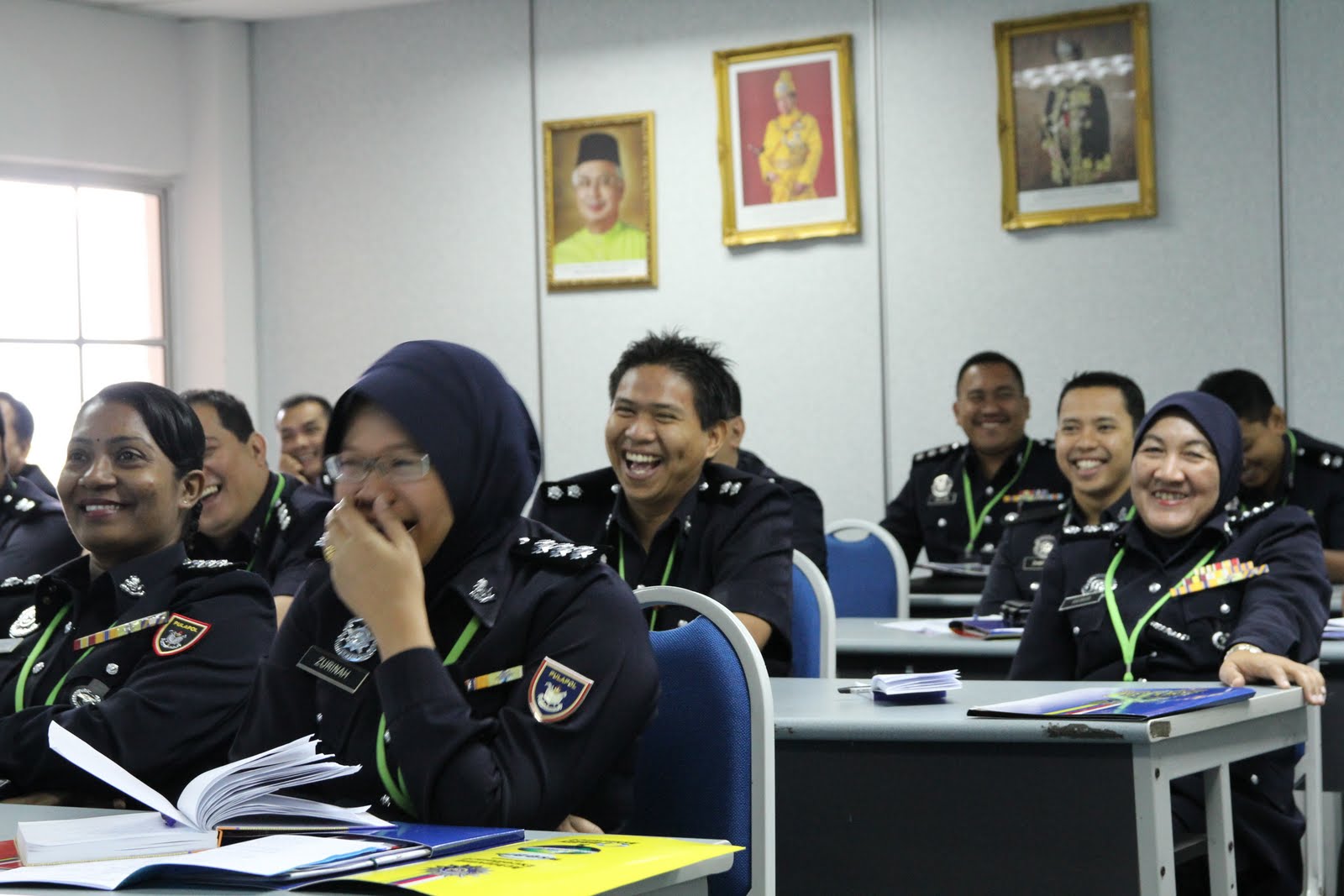 Pertubuhan Alumni Debat Malaysia (ADAM): Ceramah Motivasi di Maktab ...