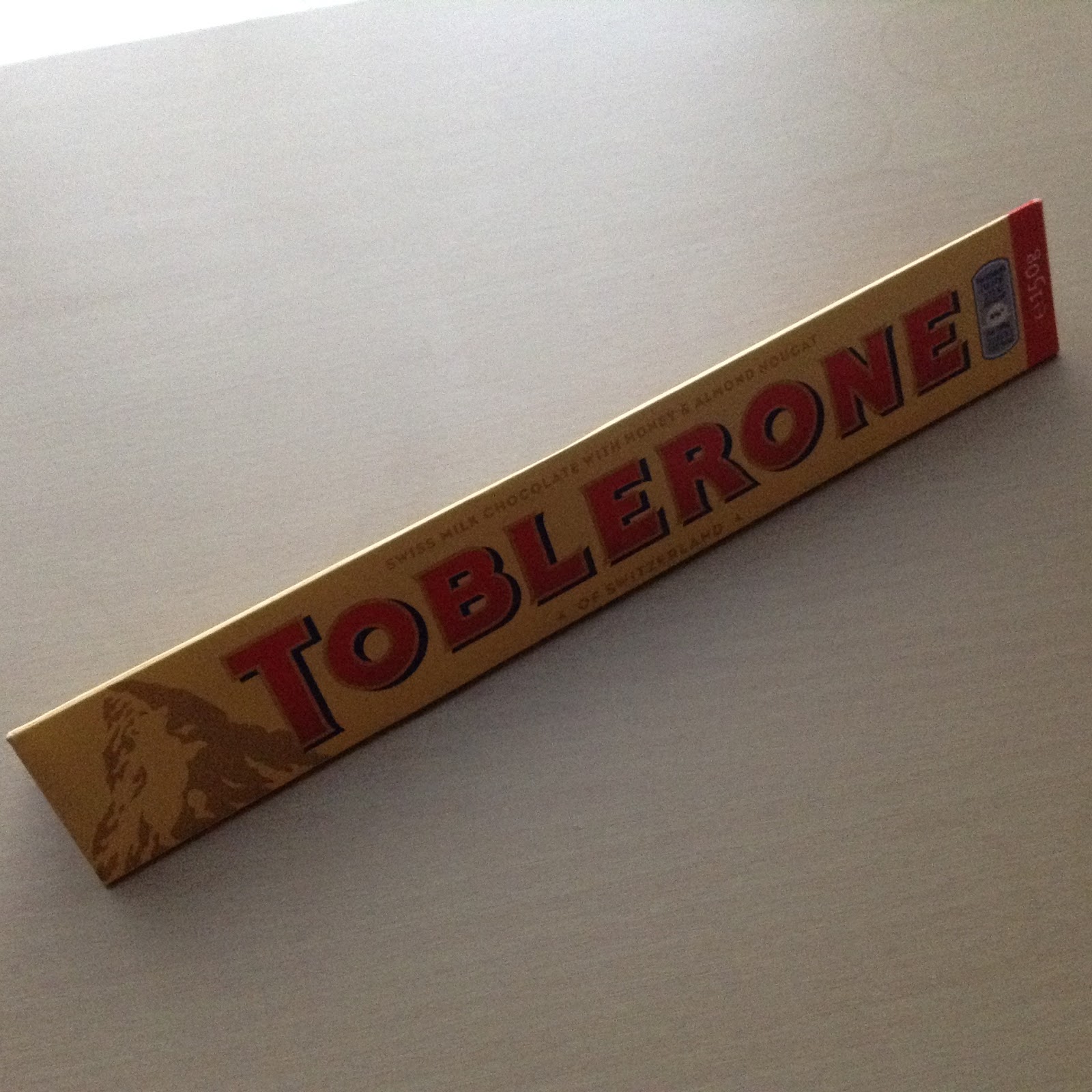 Toblerone Milk Chocolate Review: new shape change!