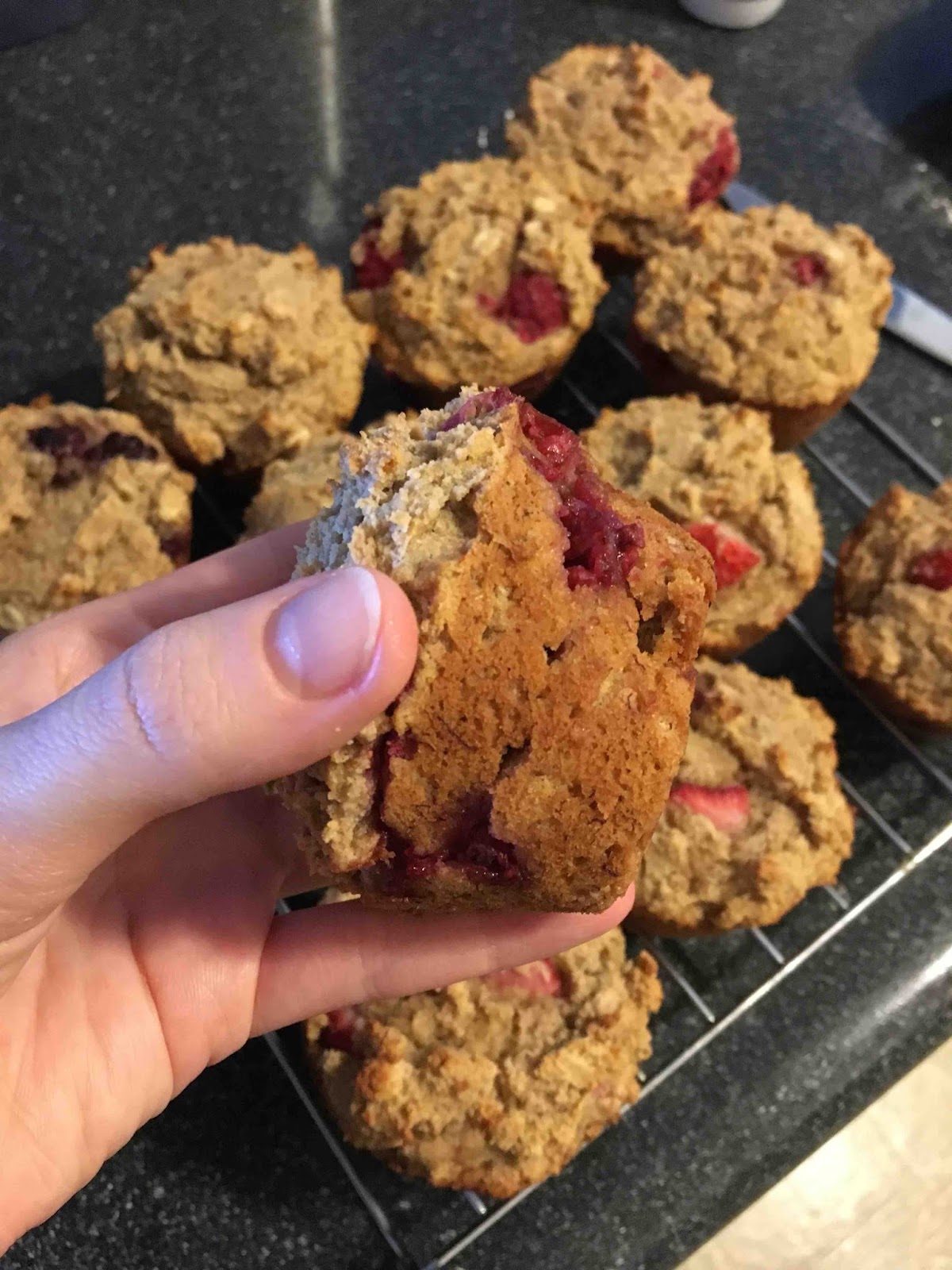 That's My Secret - I'm Always Tired: Banana Berry Oat Muffins (Gluten Free)