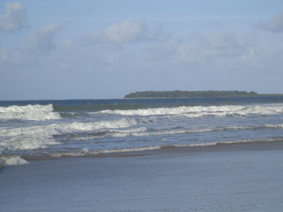 Catarman White Beach - The Wandering Juan