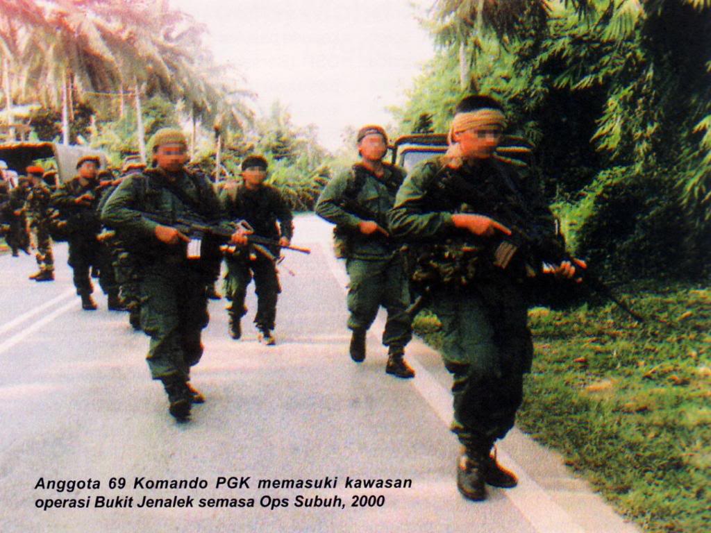 JEMPOLSLIFE: VAT 69 Komando