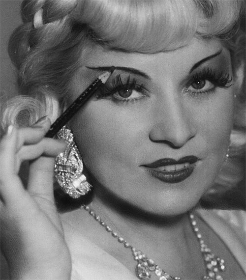 Divas Del Cine: MAE WEST