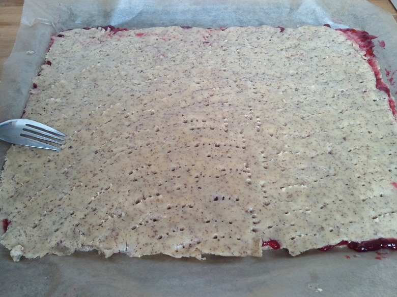 Sugarfox: Recipe for hindbær snitter (Danish raspberry bars)