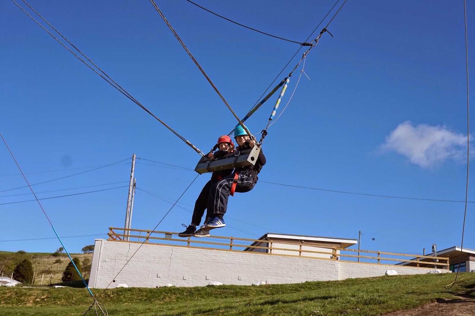 Welcome to the 6HW Blog!: Giant Swing!