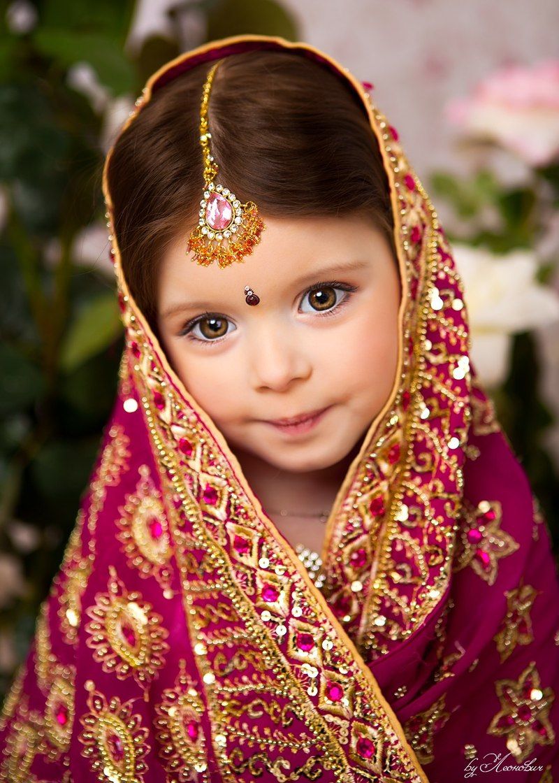 You are wearing a majestic cloak of power!