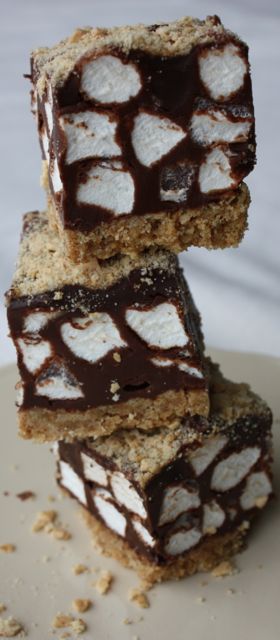 Cookie Crazed Mama: S'mores Bar Bites