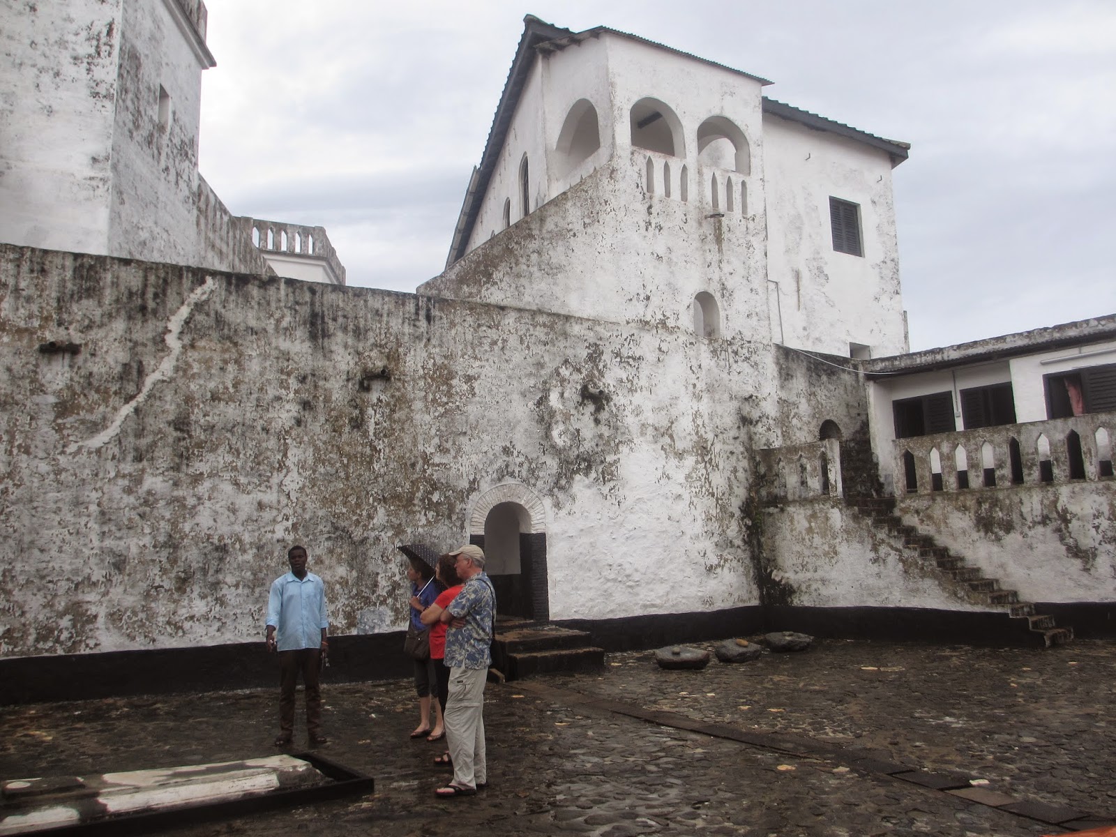 Souvenir Chronicles: AFRICA: GHANA, FORT ST. ANTHONY