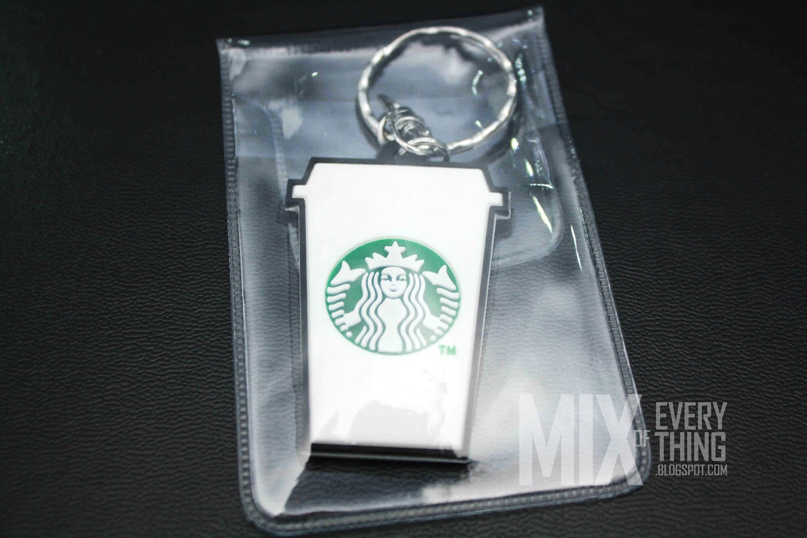 Me and my Starbucks key chain. - Blog for Tech & Lifestyle