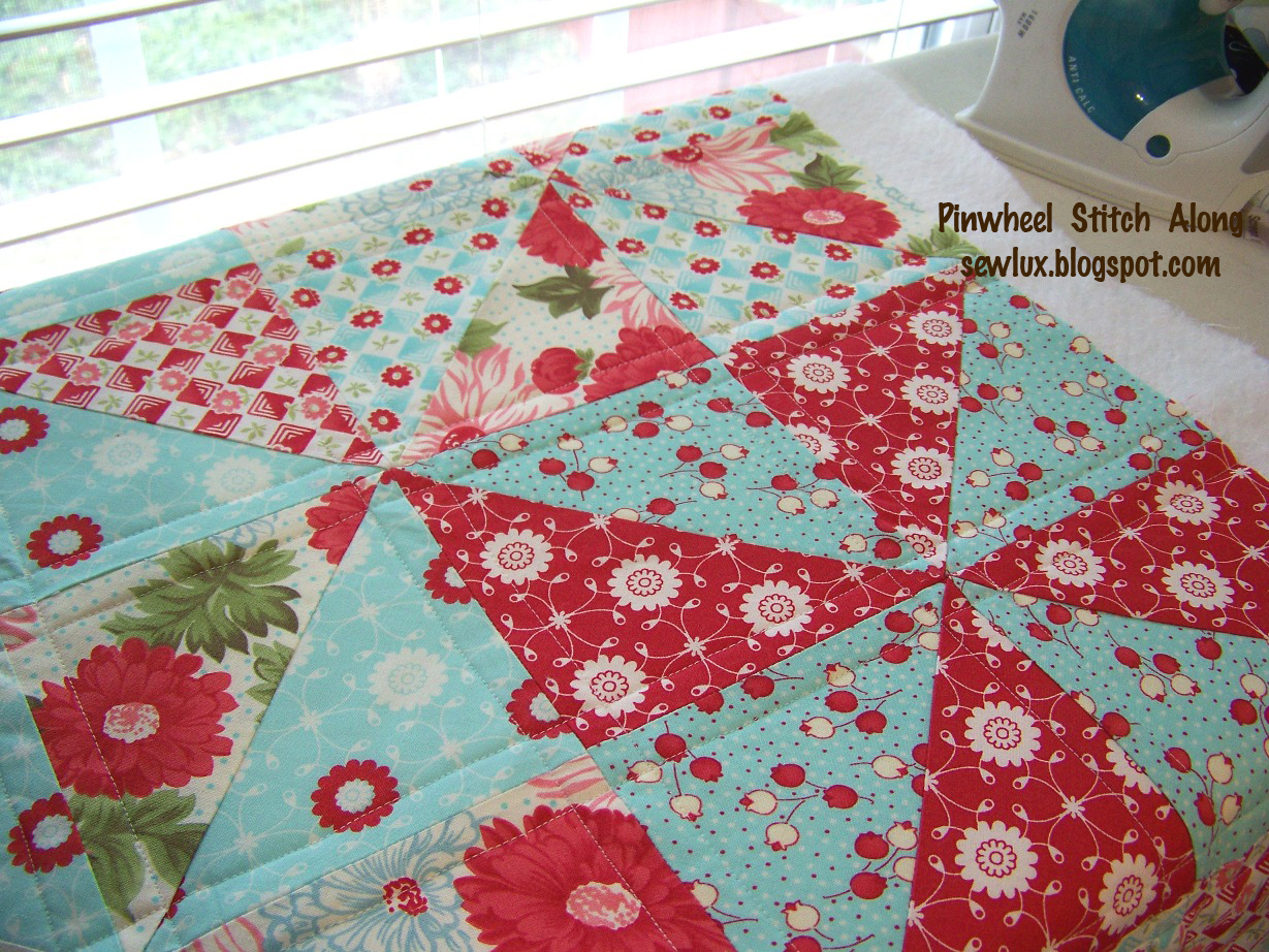 Sew Lux Fabric : Blog: Pinwheel Stitch Along Week 3 - Quilt & Bind