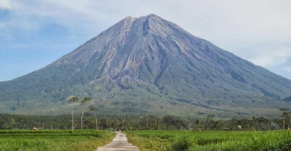 Gunungapi di Indonesia - Geograpik