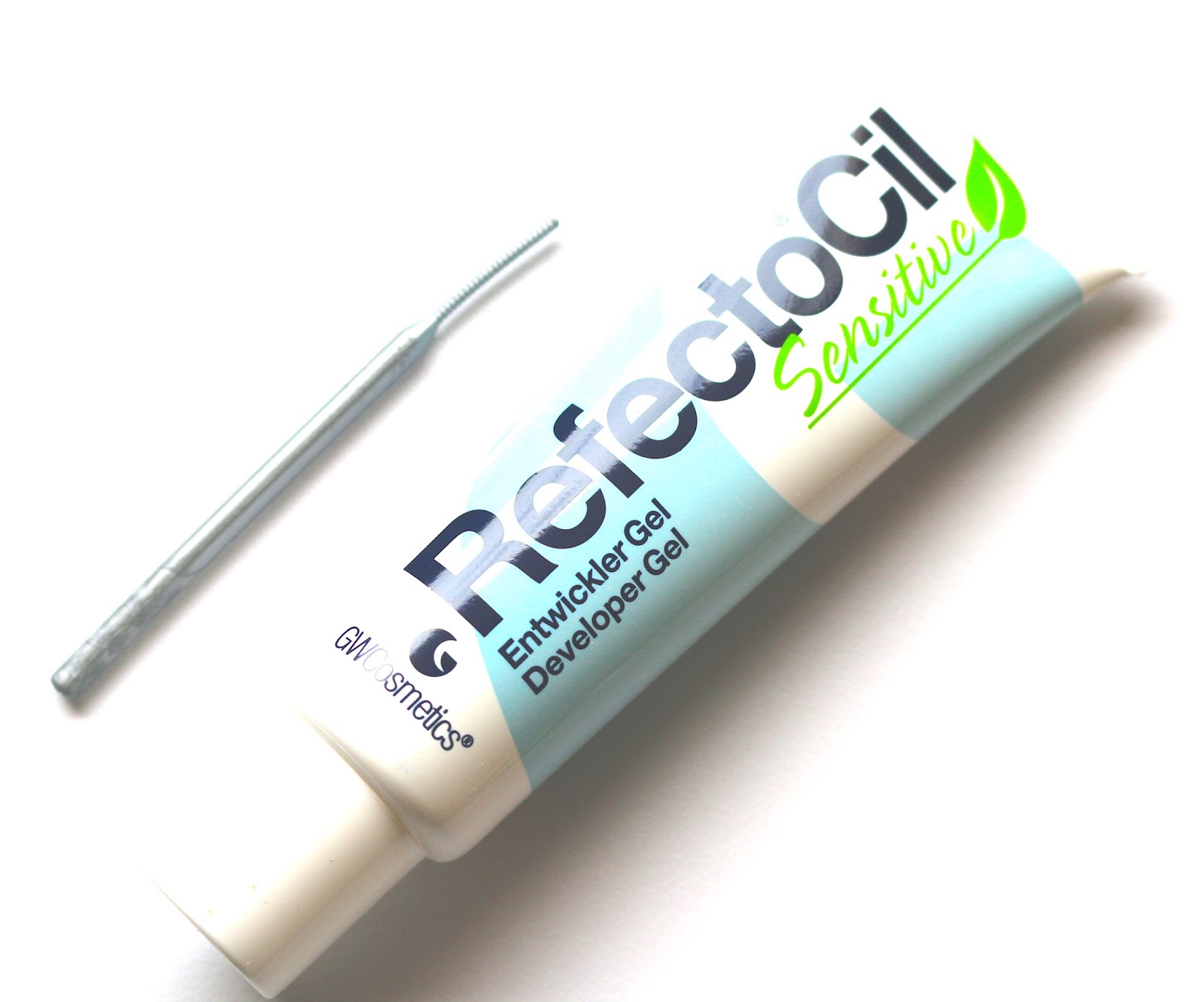 Beauty Shout Box: REFECTOCIL SENSITIVE LASH AND BROW TINTS {REVIEW}
